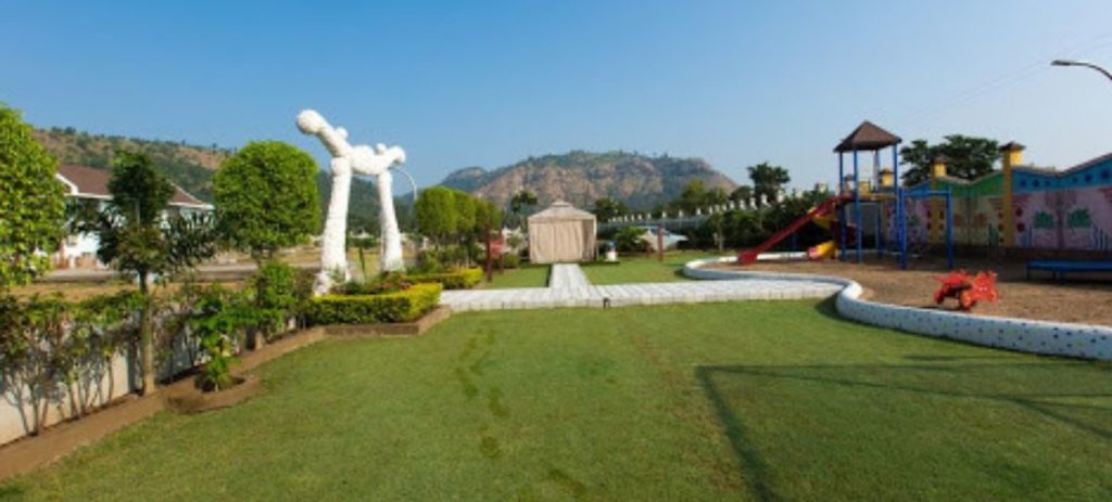 Unique 10+ Corporate Offsite team outing places near mumbai