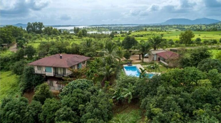 Unexplora | Lake view 5BHK villa in igatpuri on rent with private pool ...